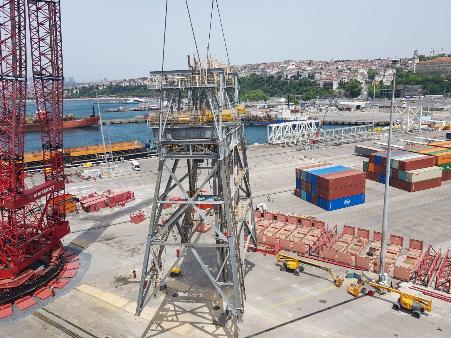 Drill ship FATIH - Derrick Removal & Reinstallation - Global Offshore ...