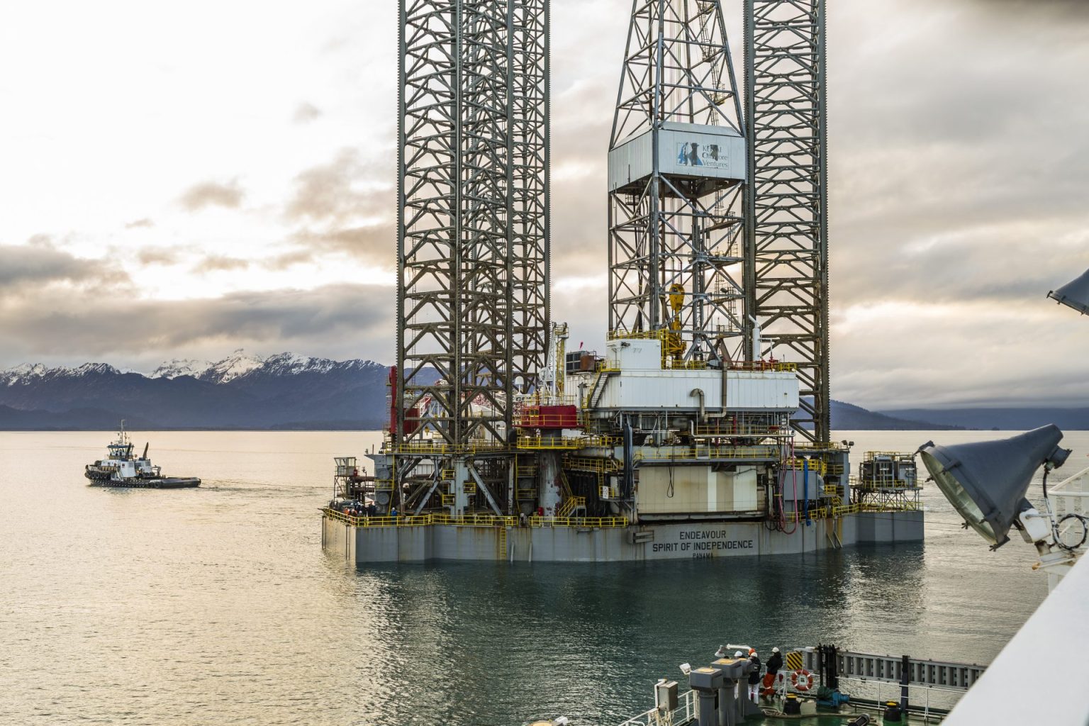 Jack-up ENDEAVOUR, SPIRIT OF INDEPENDENCE - Global Offshore Engineering